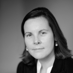 Julia Bombardier - Tactics